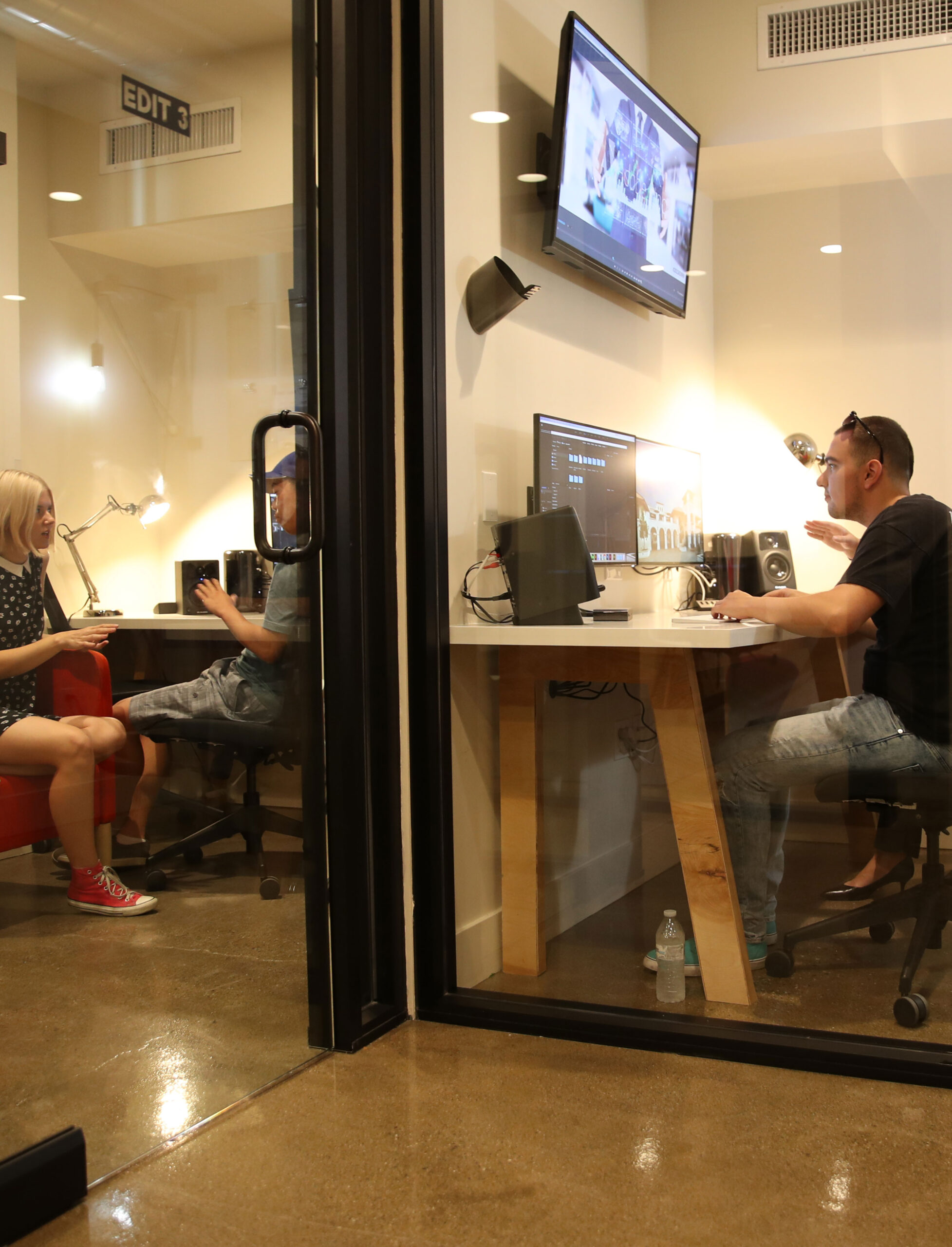 Studios + Lab – VU MediaHub